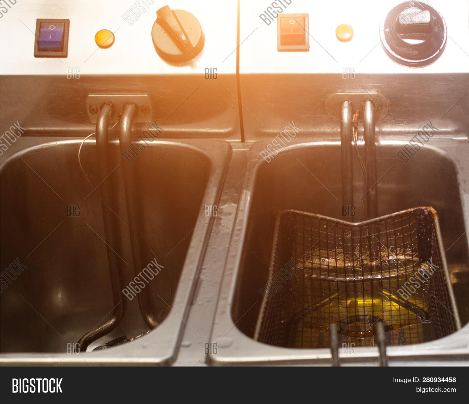 Double Deep Fryer Image & Photo (Free Trial) | Bigstock