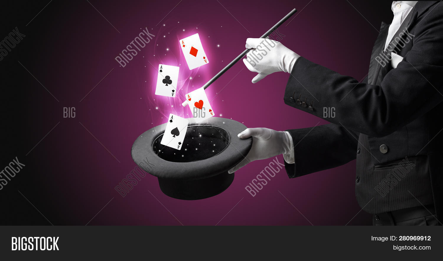 Magician White Gloves Image & Photo (Free Trial) | Bigstock