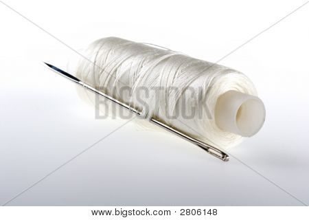 Threads Needle Image & Photo (Free Trial) | Bigstock