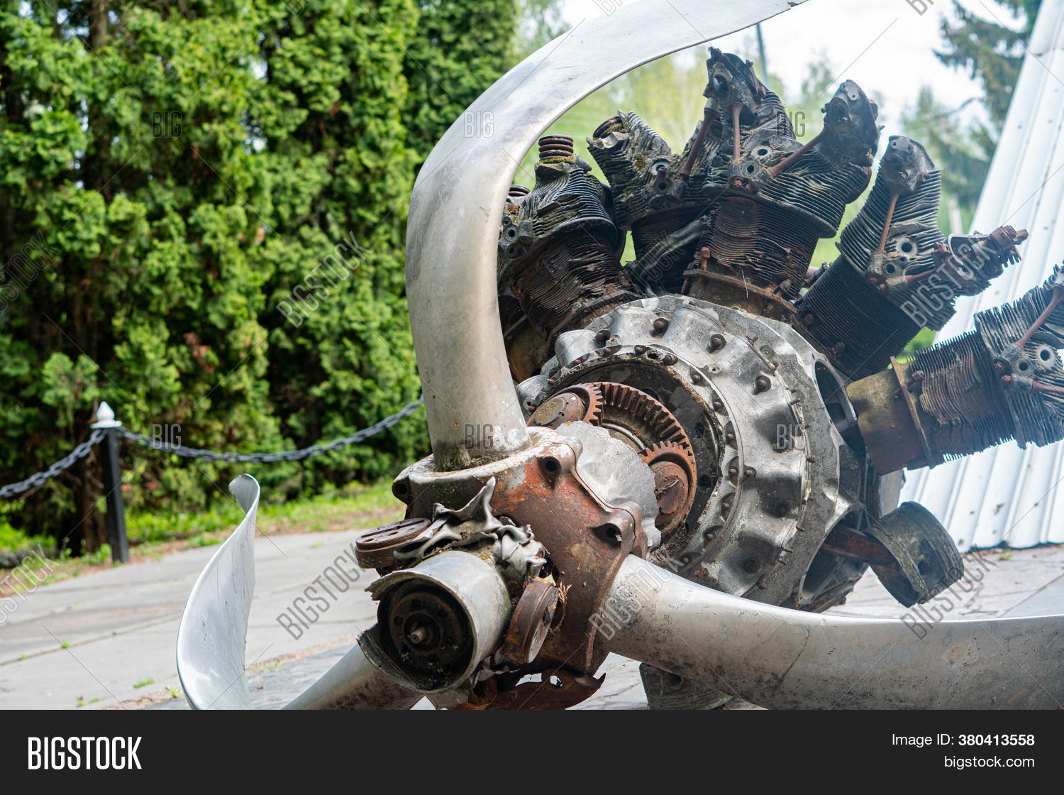 Aircraft Engine Image & Photo (Free Trial) | Bigstock