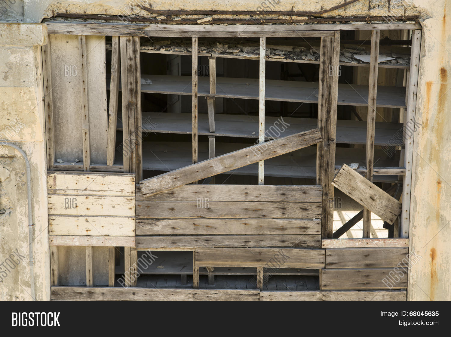 Old Rundown Warehouse Image & Photo (Free Trial) | Bigstock