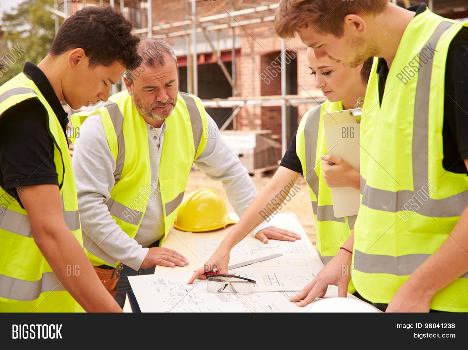 Builder On Building Image & Photo (Free Trial) | Bigstock