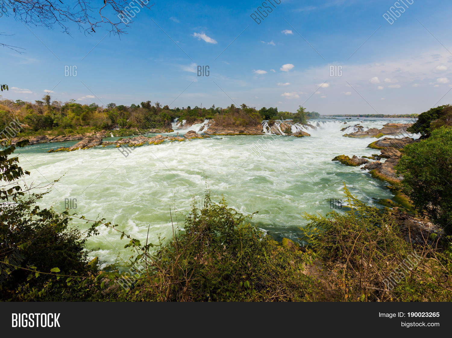 Khone Phapheng Image & Photo (Free Trial) | Bigstock