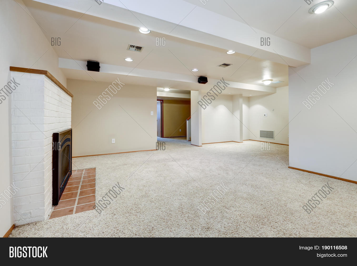 White Empty Basement Image & Photo (Free Trial) | Bigstock