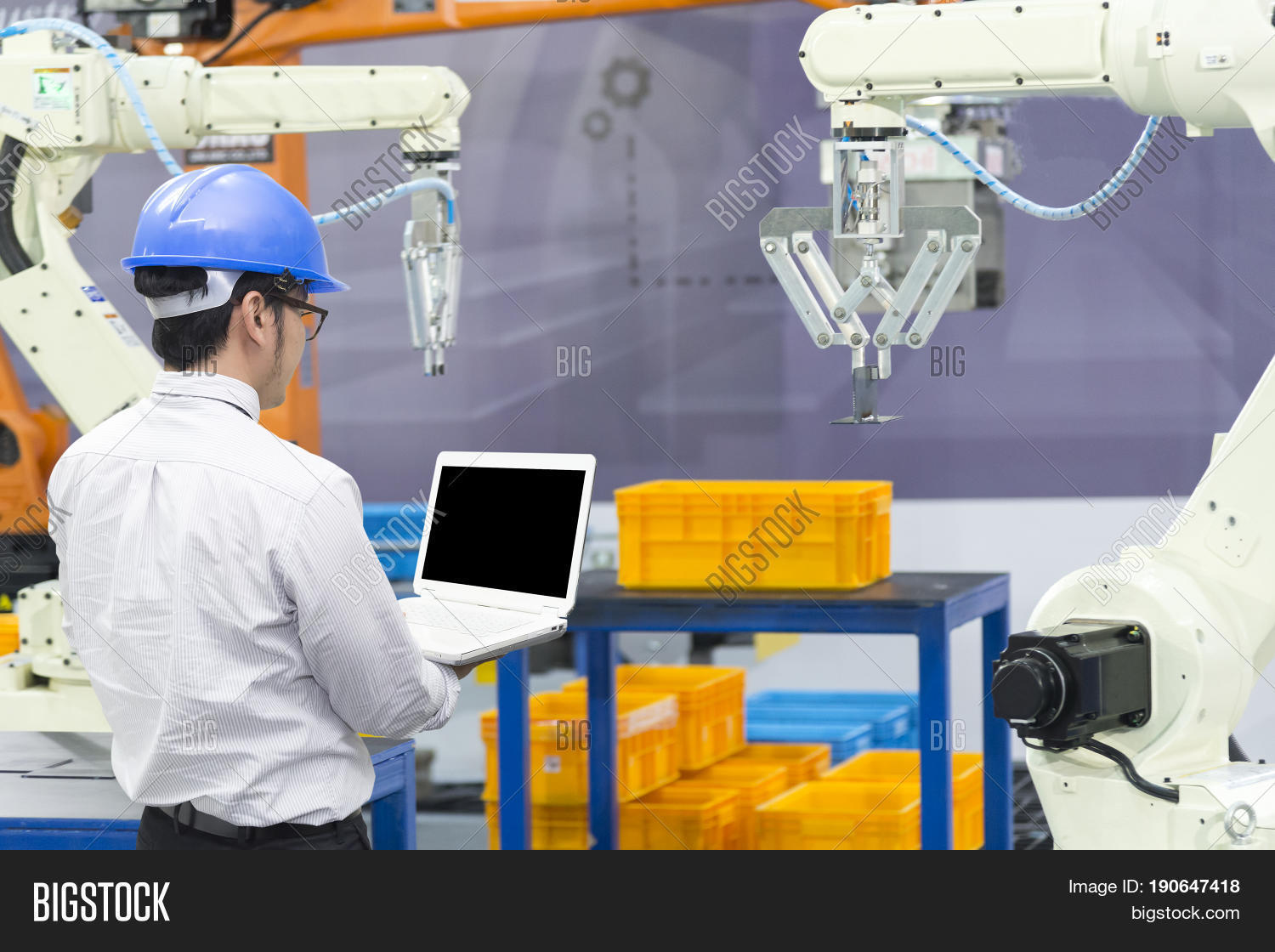 Mechanical Engineer Image & Photo (Free Trial) | Bigstock