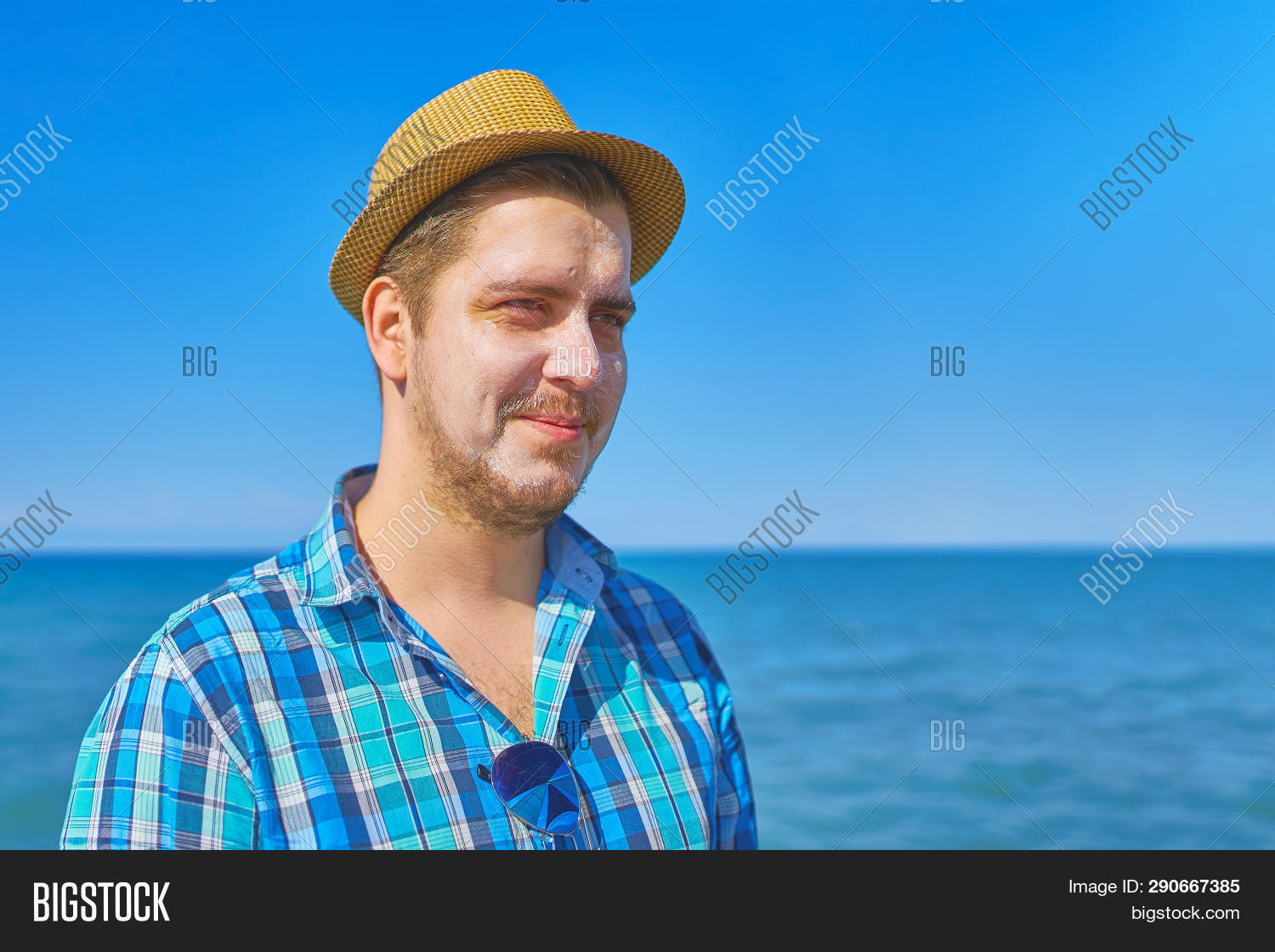 Guy Putting On Sun Image & Photo (Free Trial) | Bigstock