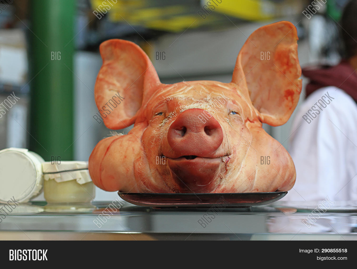 Pig Head Plate Butcher Image & Photo (Free Trial) | Bigstock
