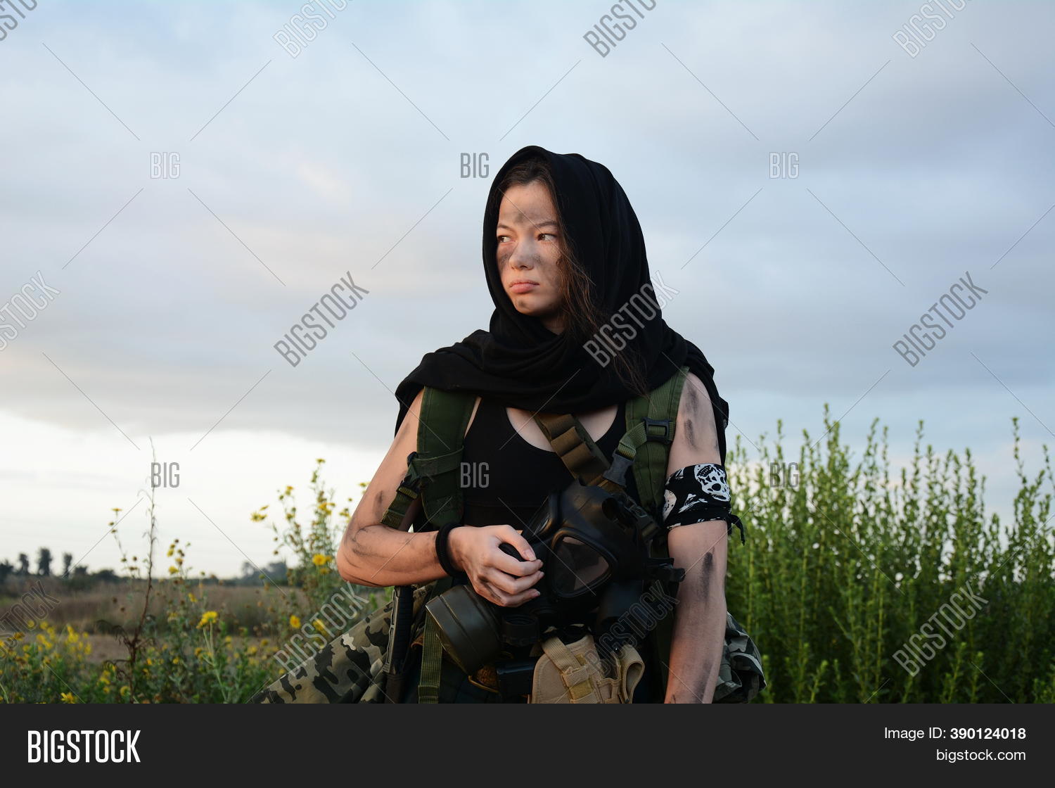 Female Militia Soldier Image & Photo (Free Trial) | Bigstock