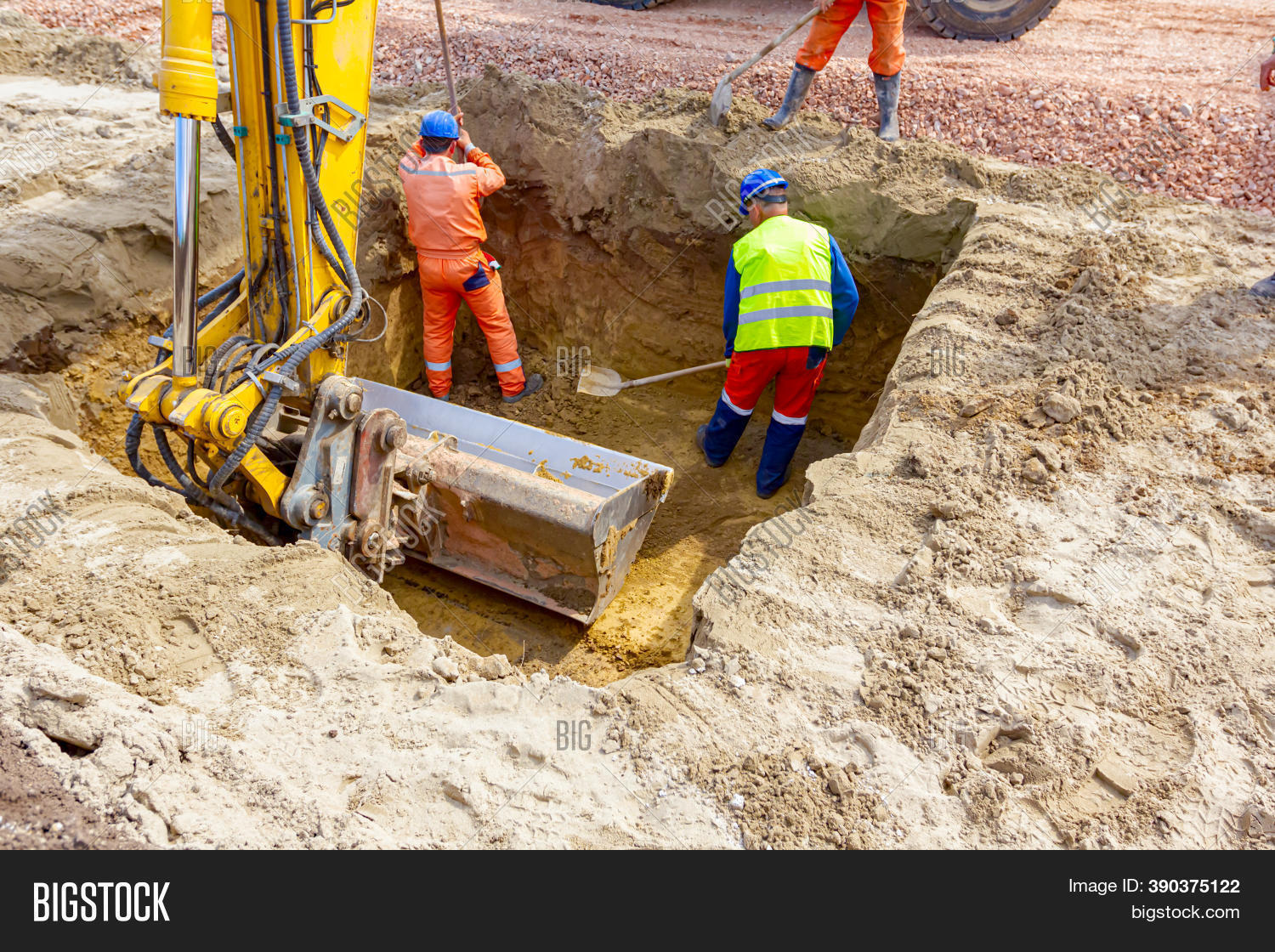 Workers Using Shovels Image & Photo (Free Trial) | Bigstock