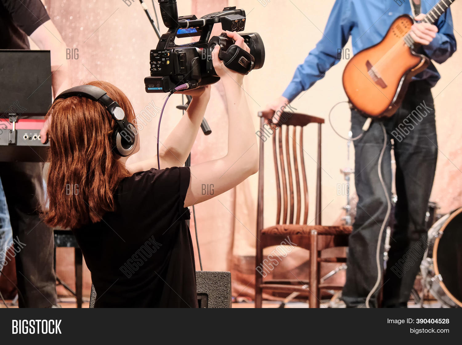 Video Camera Operator Image & Photo (Free Trial) | Bigstock
