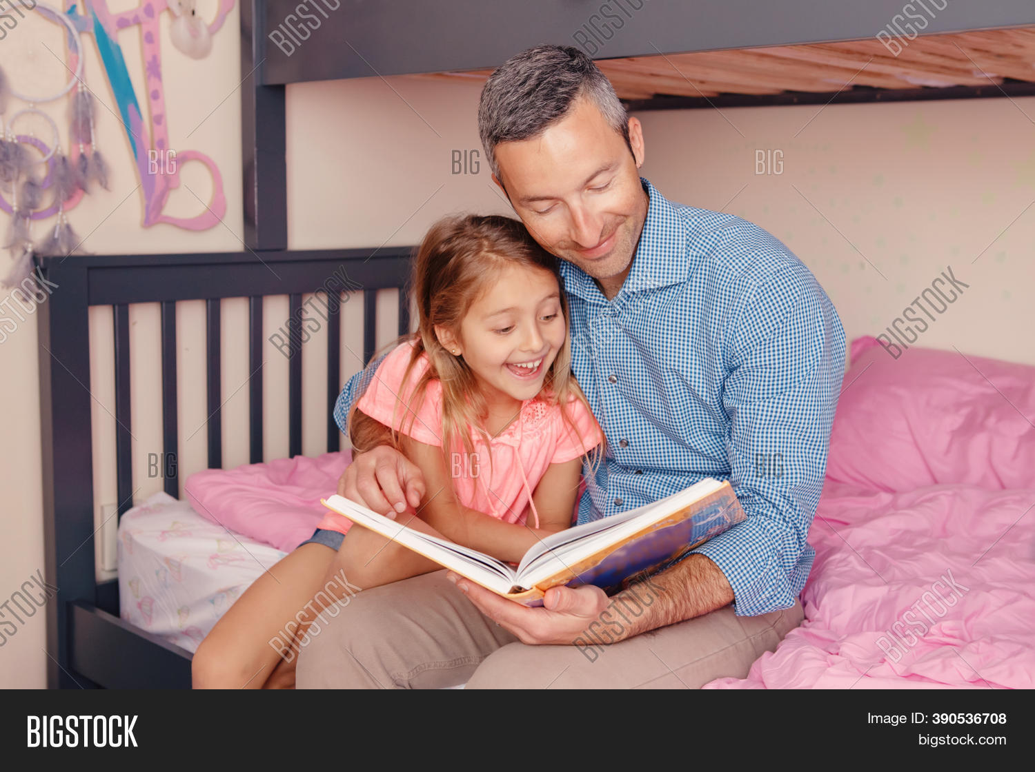 Dad Reading Book Image & Photo (Free Trial) | Bigstock