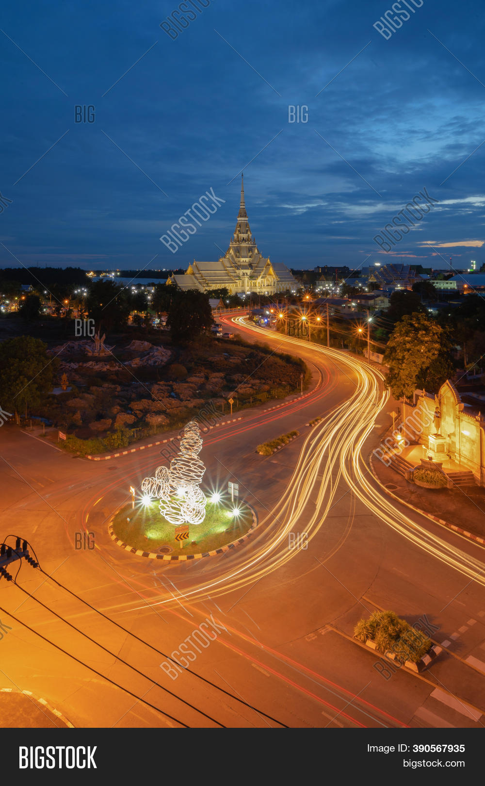 Aerial View Wat Sothon Image & Photo (Free Trial) | Bigstock