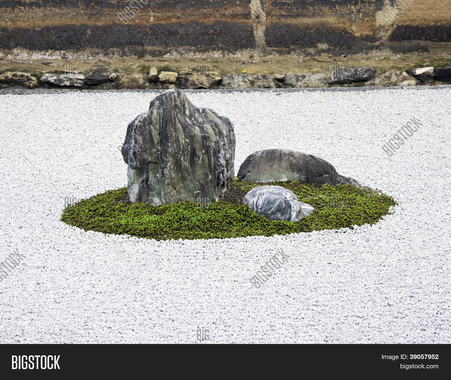 Zen Rock Garden Image & Photo (Free Trial) | Bigstock
