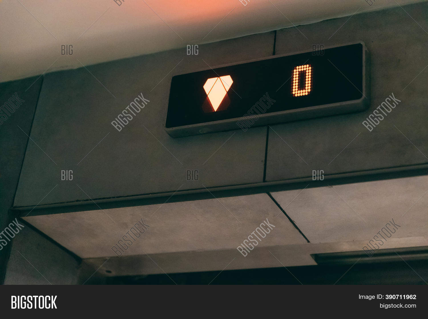 Elevator Floor Display Image & Photo (Free Trial) | Bigstock
