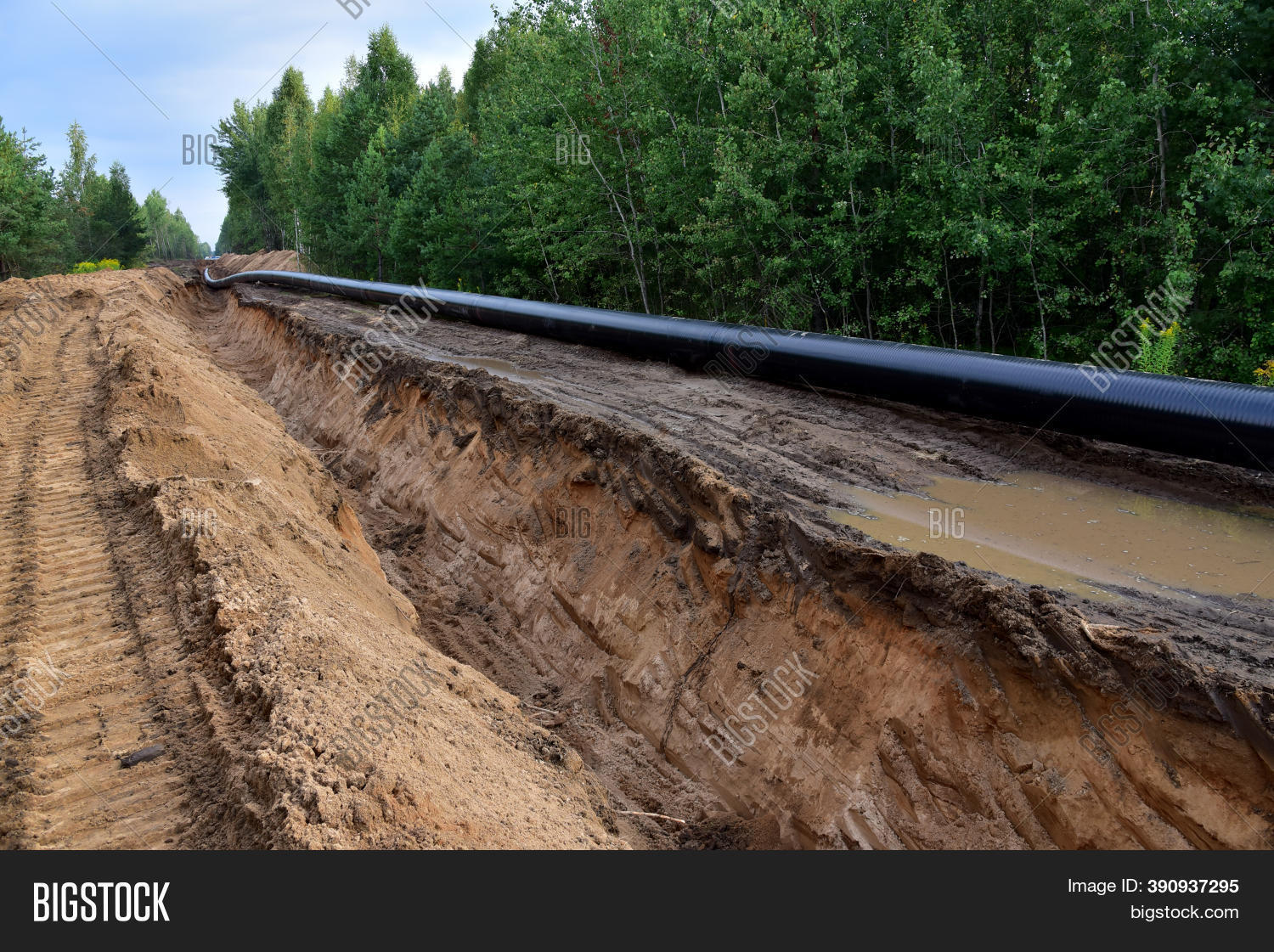 Trench Ground Laying Image & Photo (Free Trial) | Bigstock
