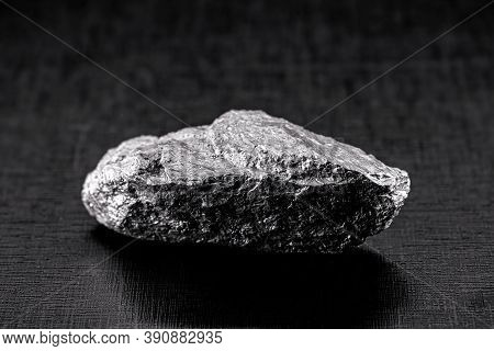 Palladium Chemical Image & Photo (Free Trial) | Bigstock