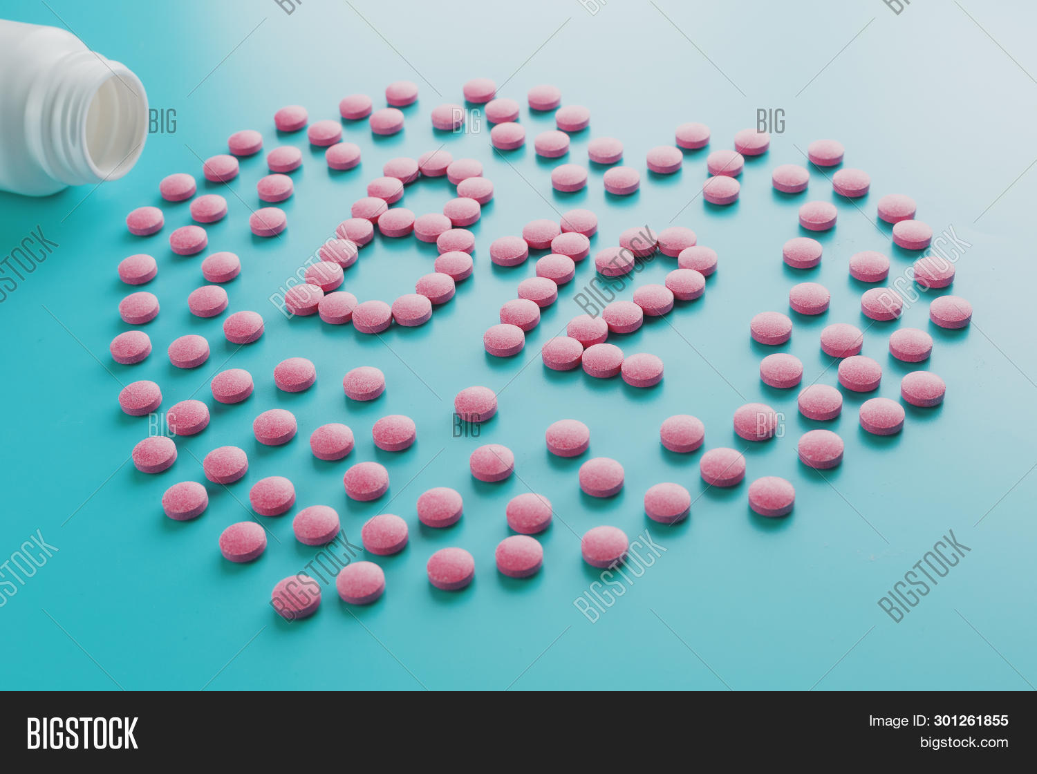 Pink Tablets Form B12 Image & Photo (Free Trial) | Bigstock