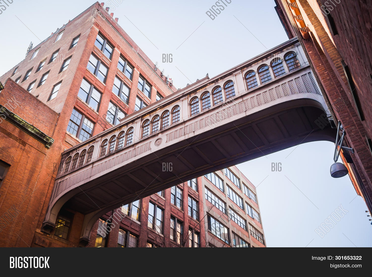 Gateway Bridge Between Image & Photo (Free Trial) | Bigstock