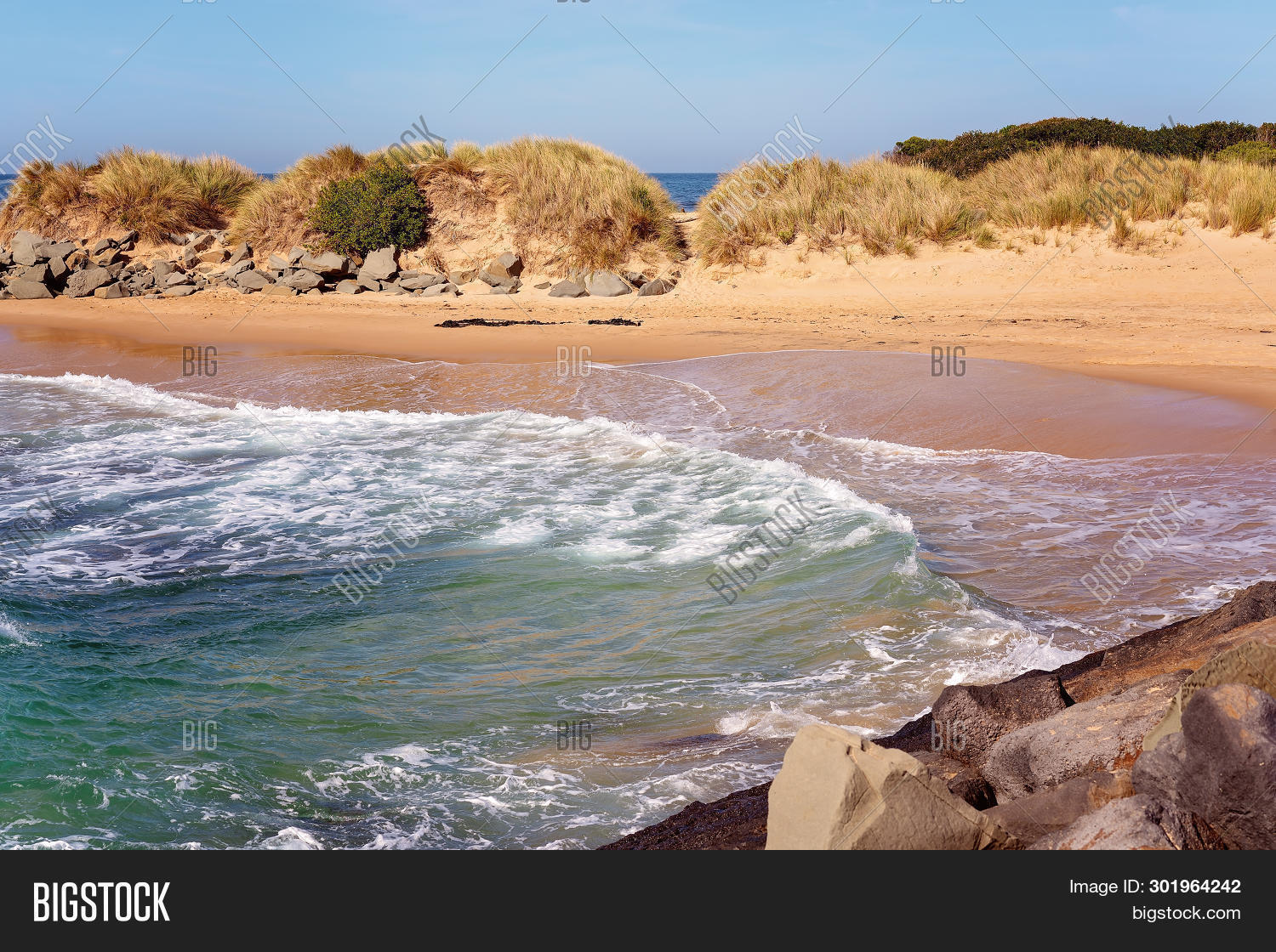 Small Secluded Sandy Image & Photo (Free Trial) | Bigstock