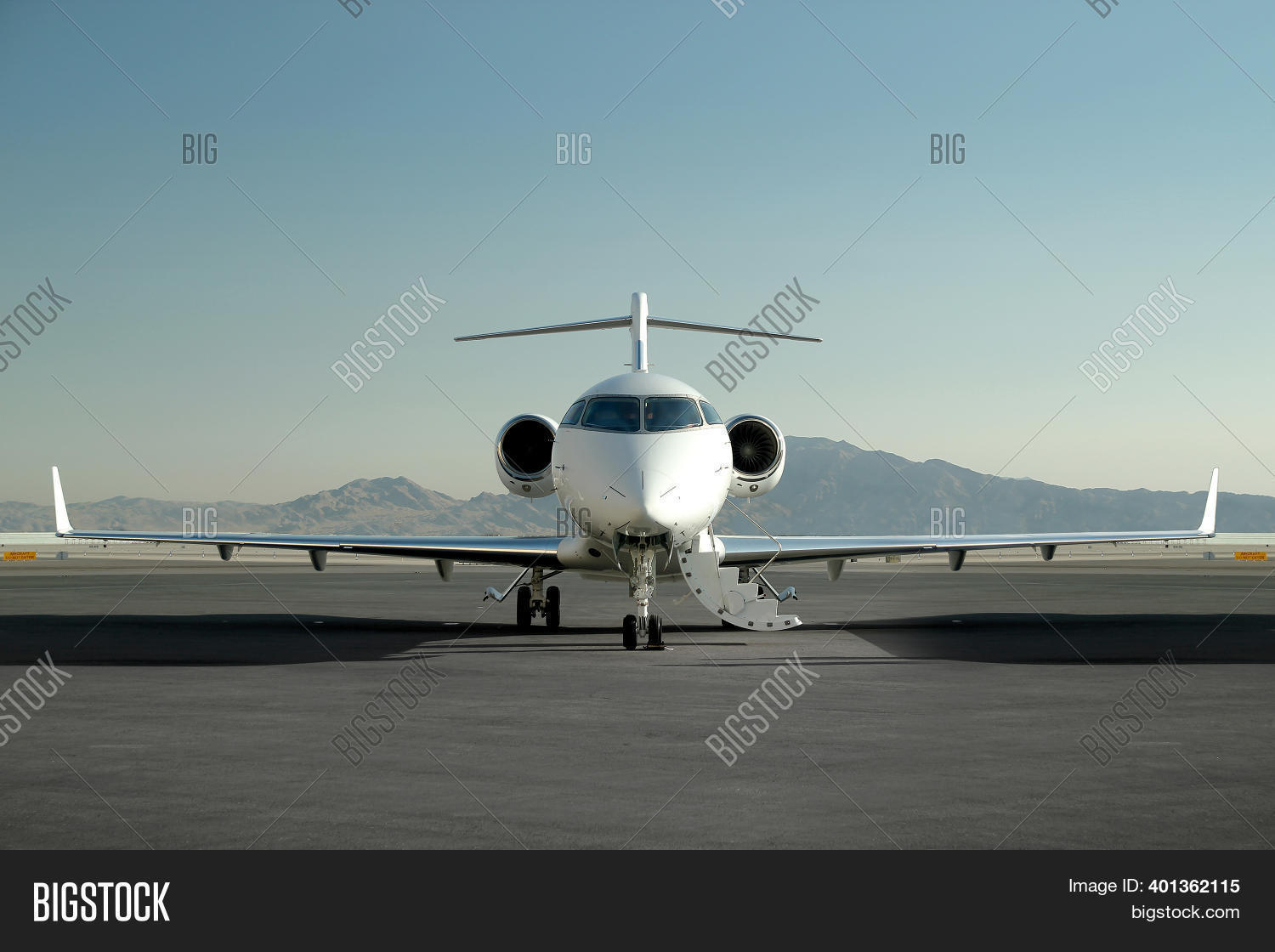 Private Jet Sitting On Image & Photo (Free Trial) | Bigstock
