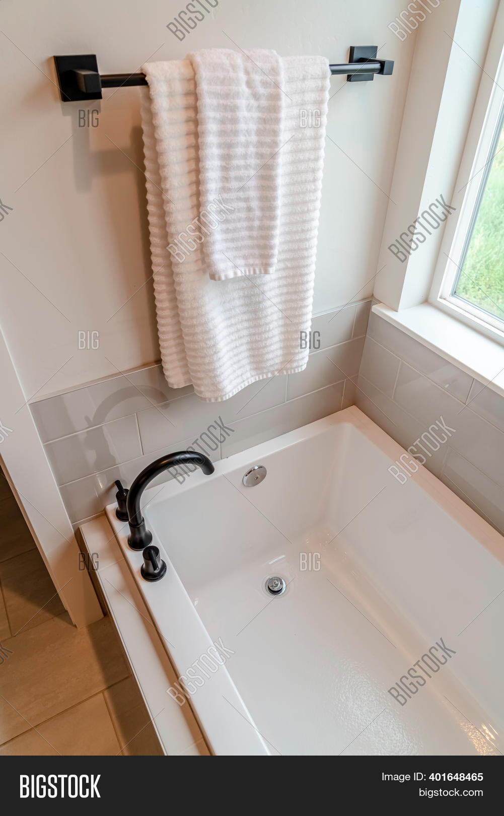 Top View Built Bathtub Image & Photo (Free Trial) | Bigstock