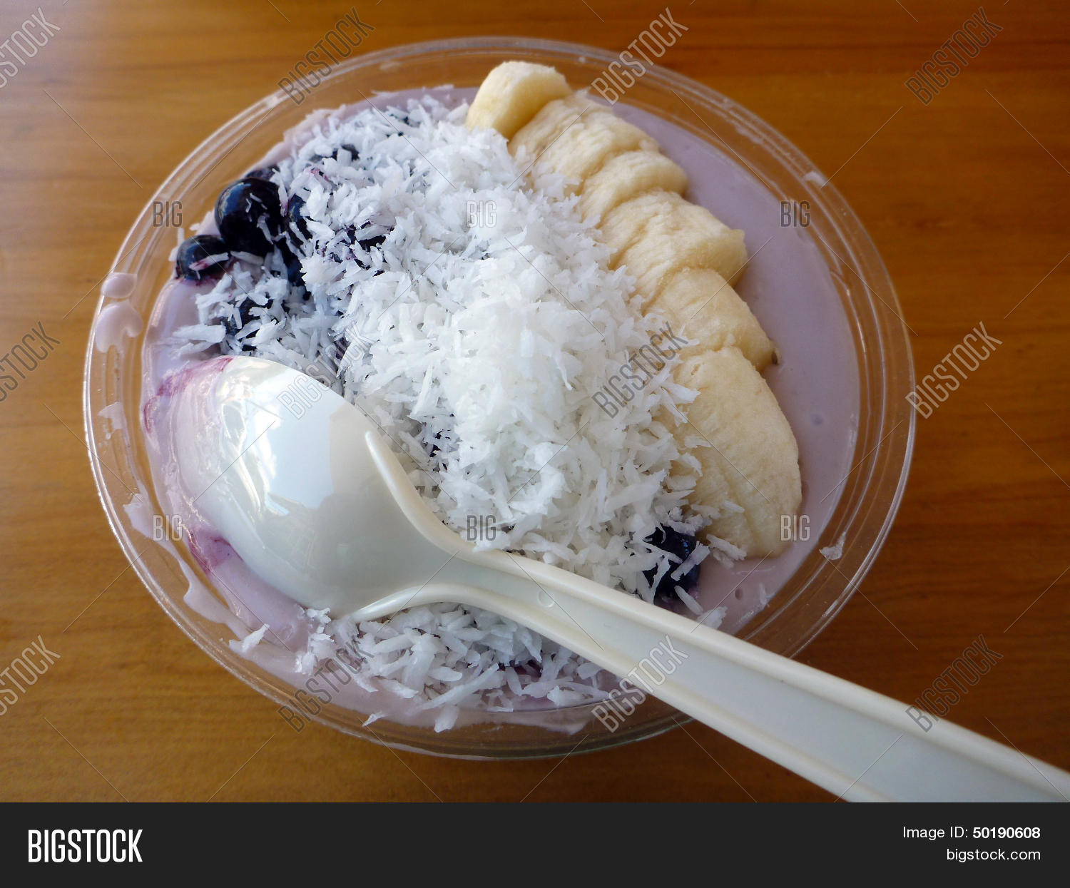 Poi Bowl Cut Banana, Image & Photo (Free Trial) | Bigstock