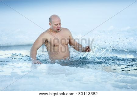 Adult Man Swimming Icy Image & Photo (Free Trial) | Bigstock