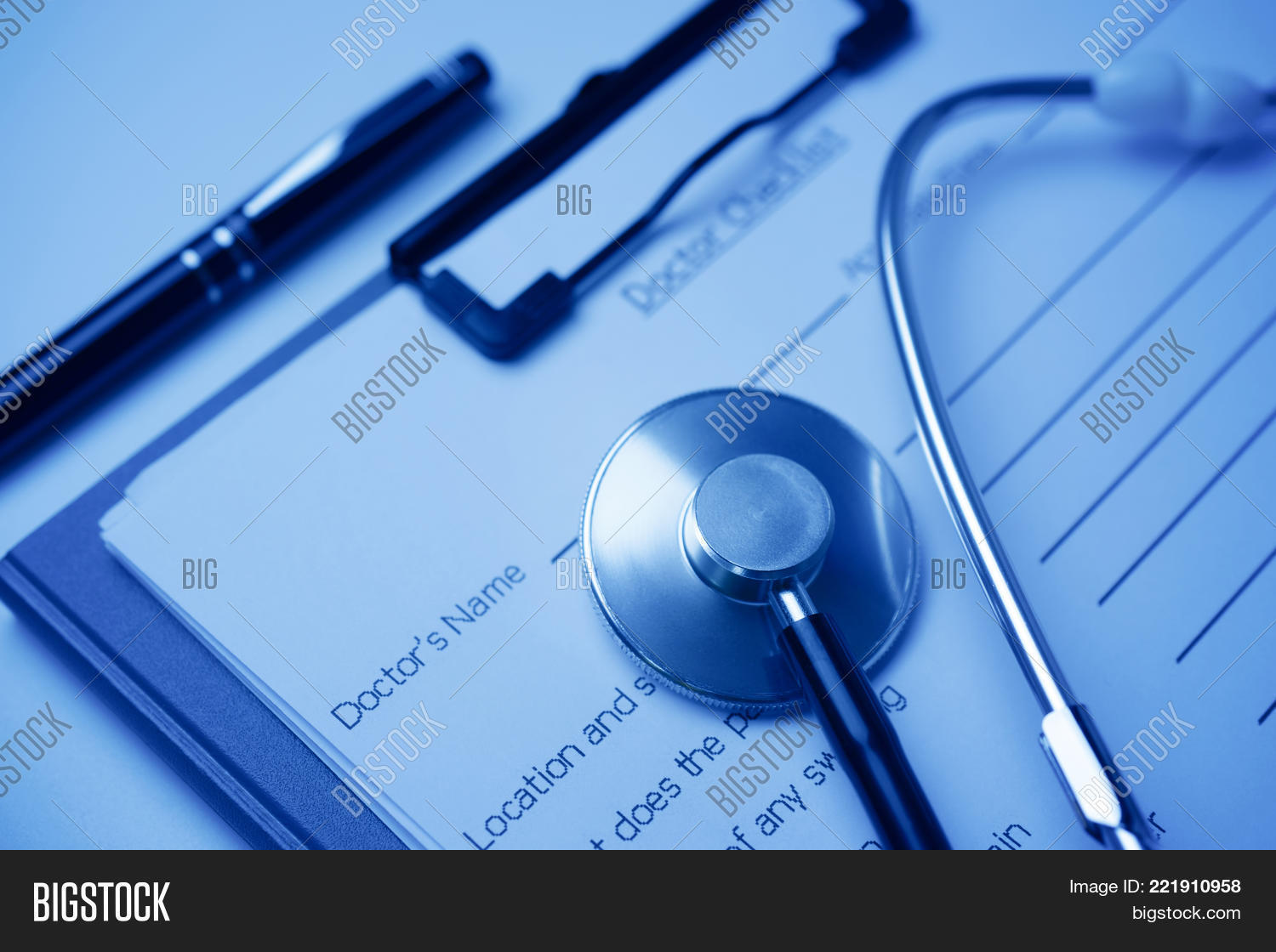 Doctor Check List Image & Photo (Free Trial) | Bigstock