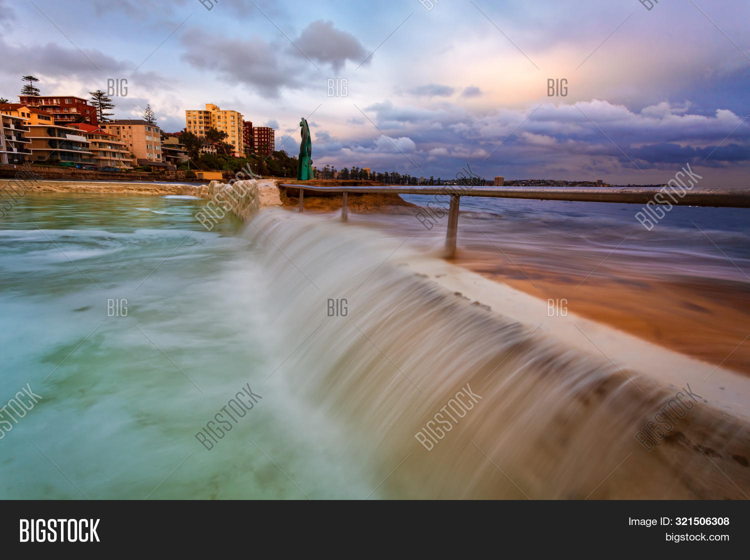 High Tide Brings Image & Photo (Free Trial) | Bigstock