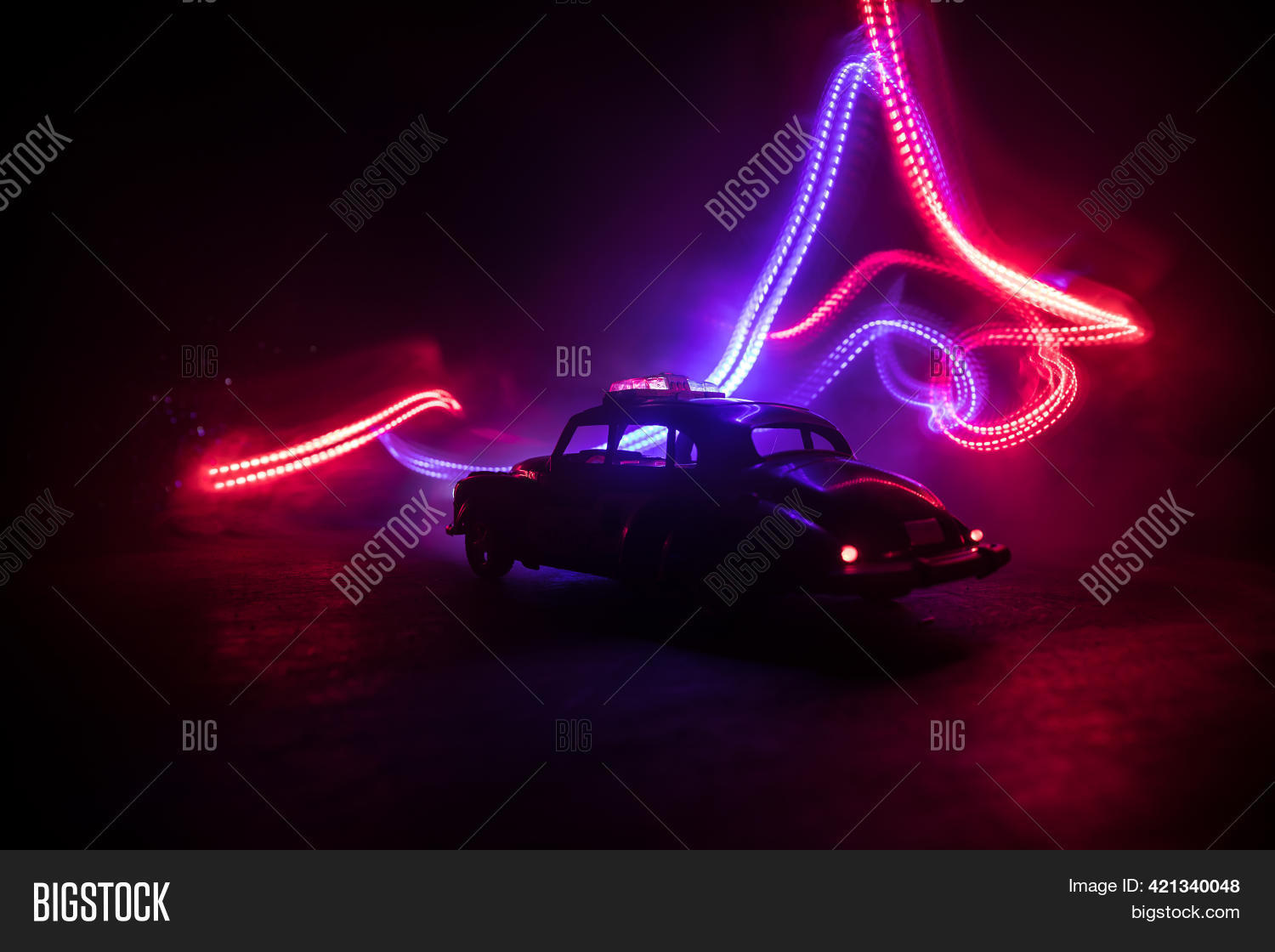 Police Car Chasing Car Image & Photo (Free Trial) | Bigstock