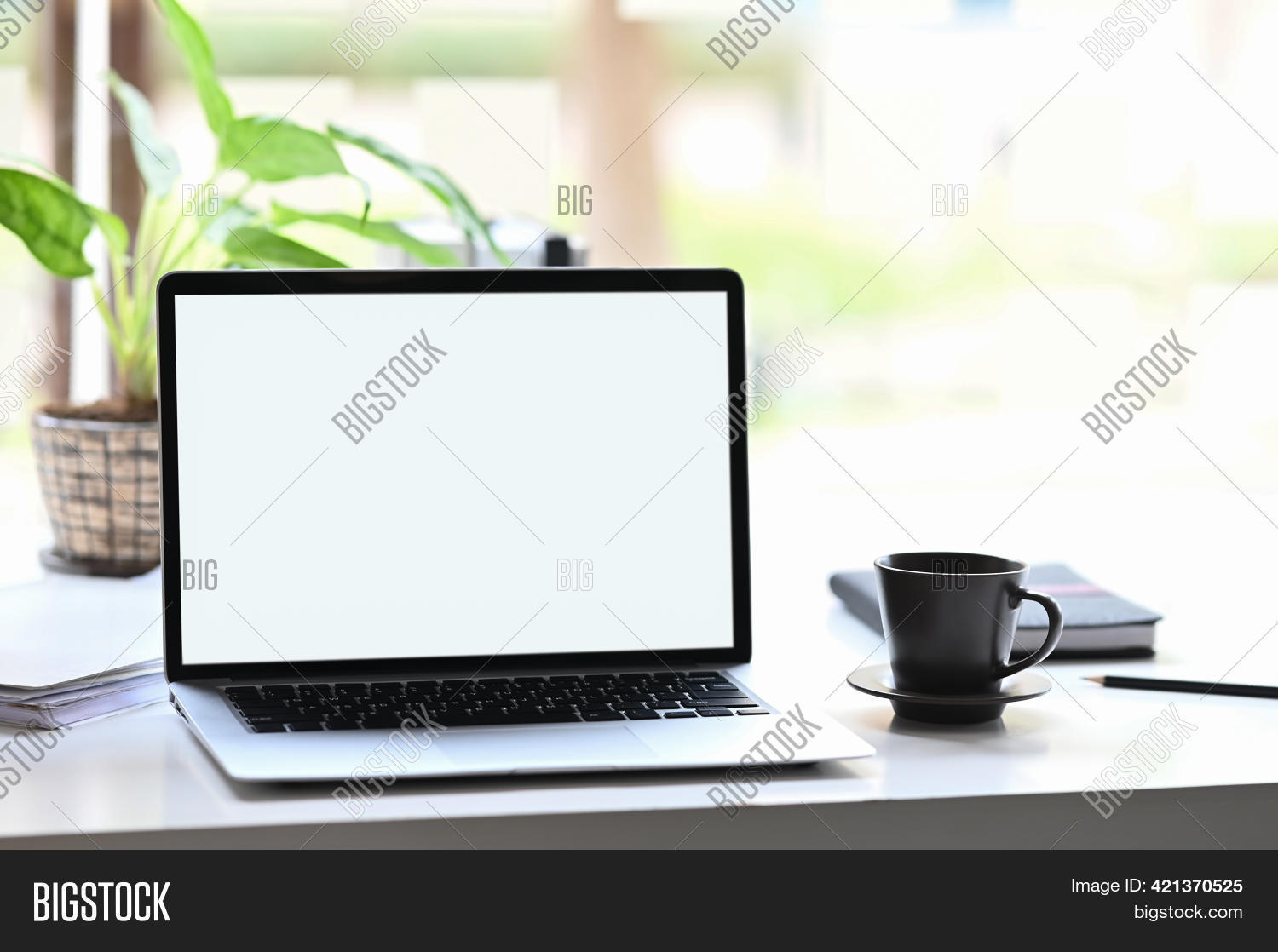 Computer Laptop White Image & Photo (Free Trial) | Bigstock