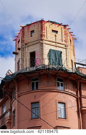 Wooden Superstructure Image & Photo (Free Trial) | Bigstock