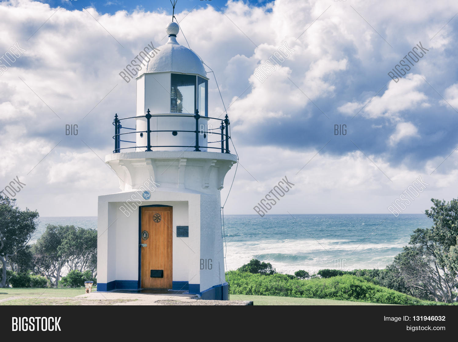 Ballina Lighthouse New Image & Photo (Free Trial) | Bigstock