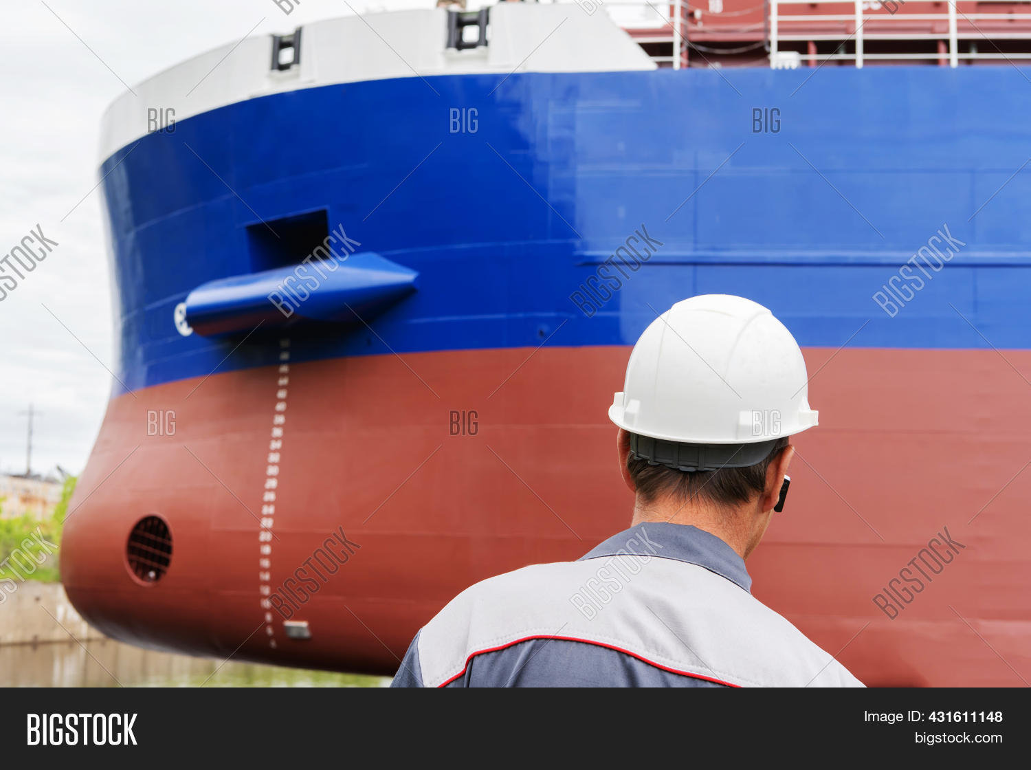 Shipyard. Worker Front Image & Photo (Free Trial) | Bigstock
