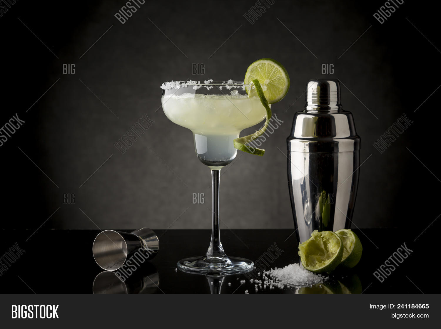 Classic Lime Margarita Image & Photo (Free Trial) | Bigstock