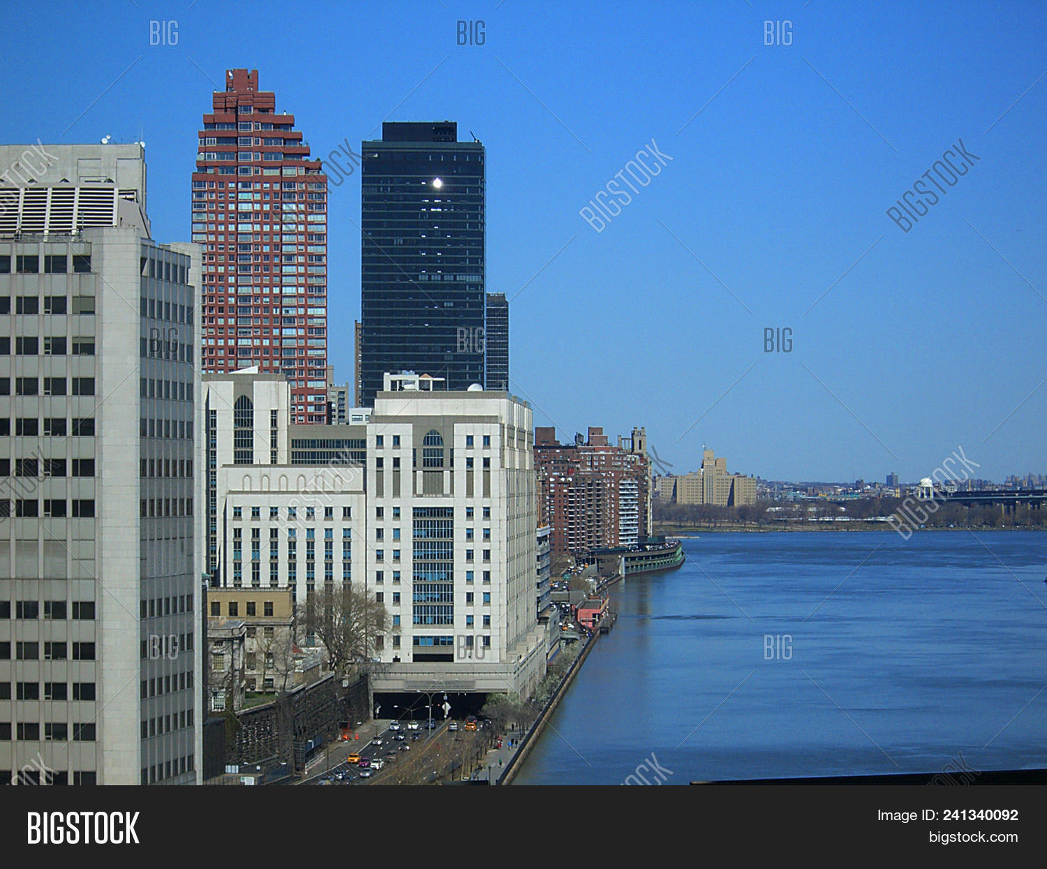 New York - April 2: Image & Photo (Free Trial) | Bigstock