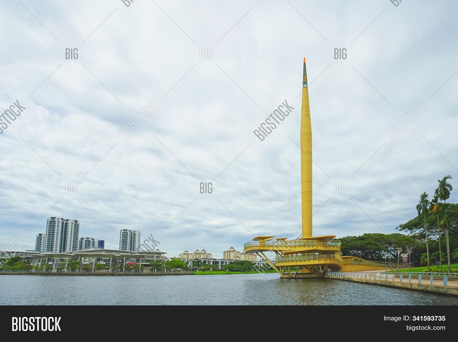 Gold Color Monument Image & Photo (Free Trial) | Bigstock