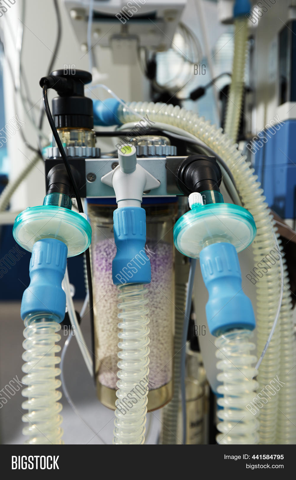 Medical Oxygen Image & Photo (Free Trial) | Bigstock