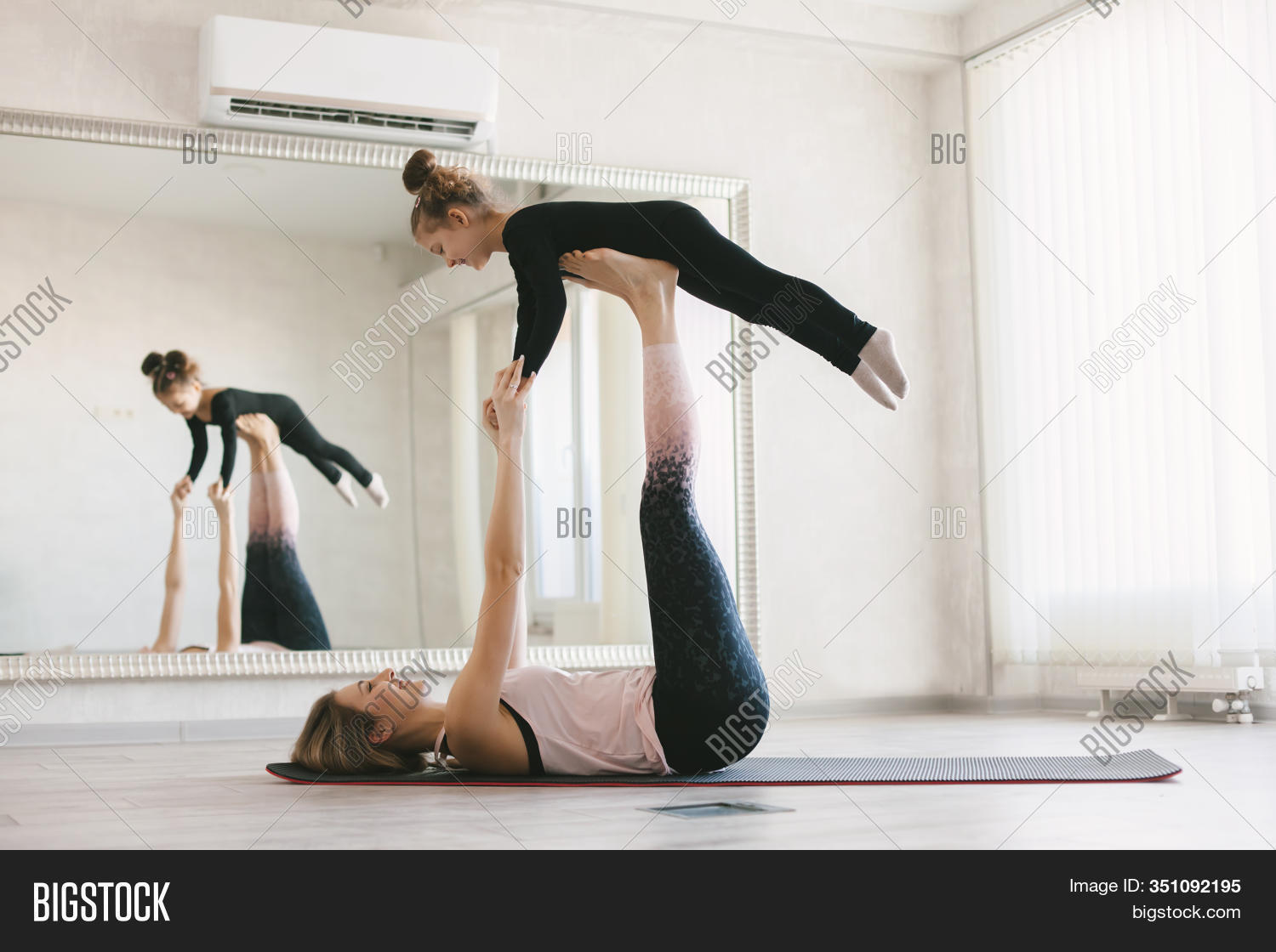 Beautiful Sporty Woman Image And Photo Free Trial Bigstock