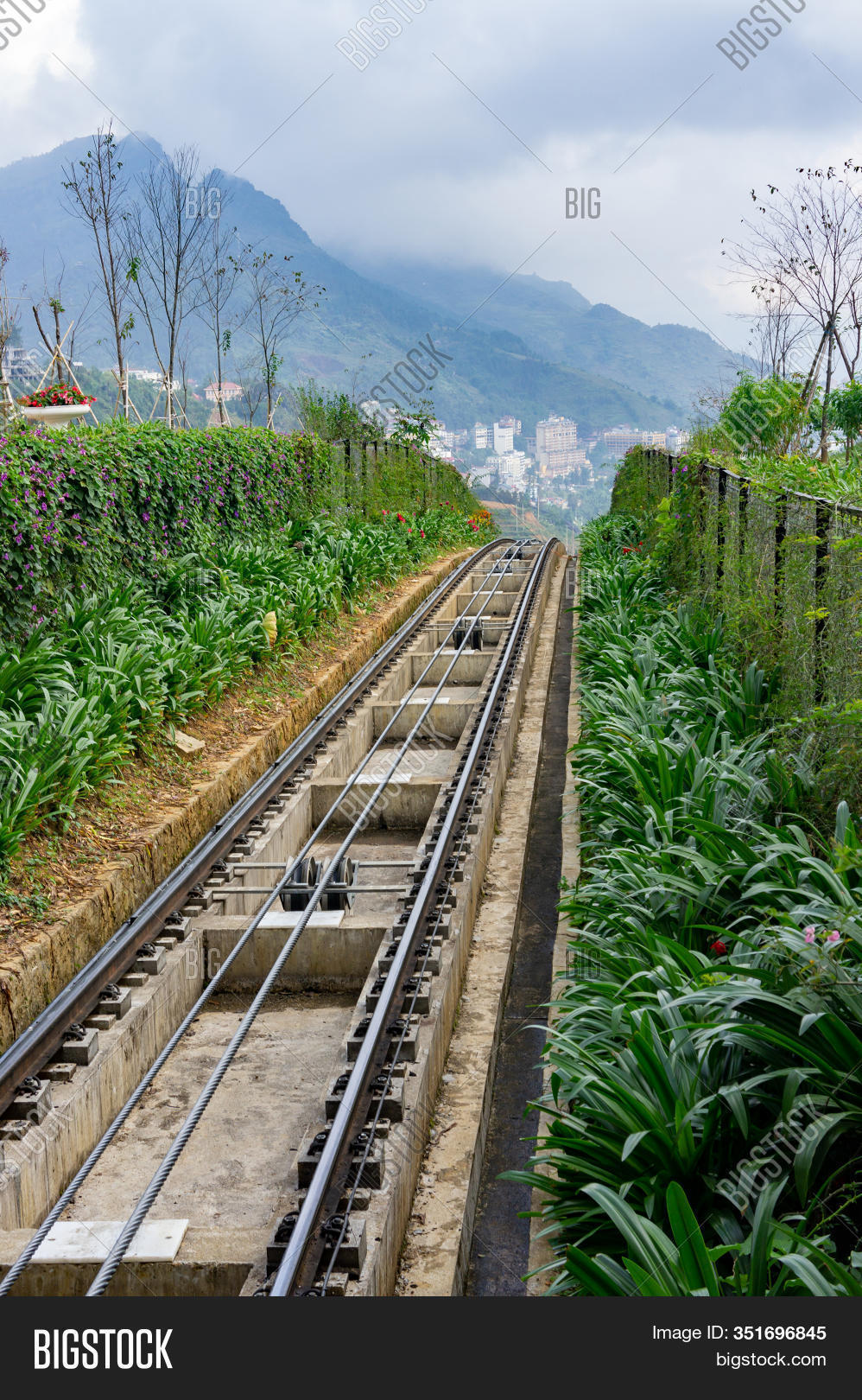 View Cable Car Rails Image & Photo (Free Trial) | Bigstock
