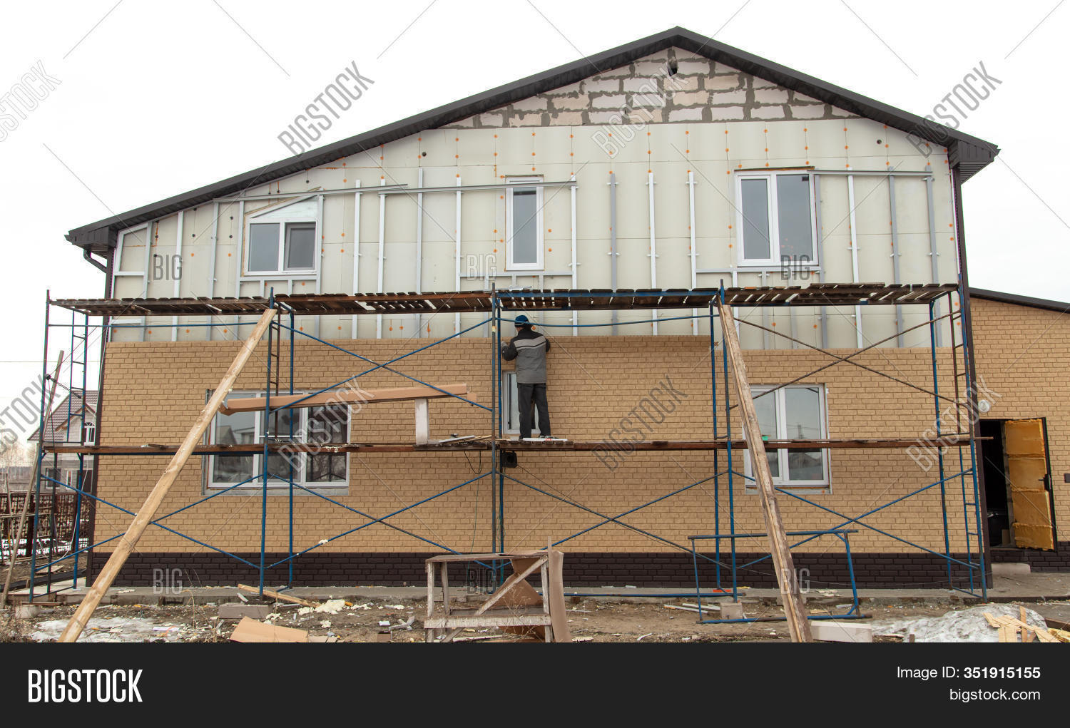 Installation Siding On Image & Photo (Free Trial) | Bigstock