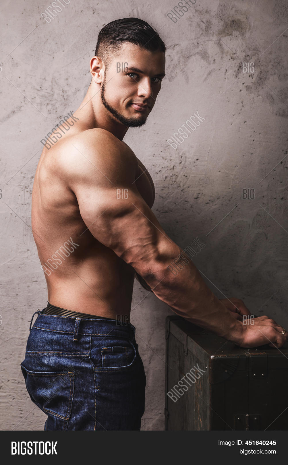 Massive Bodybuilder Image & Photo (Free Trial) | Bigstock