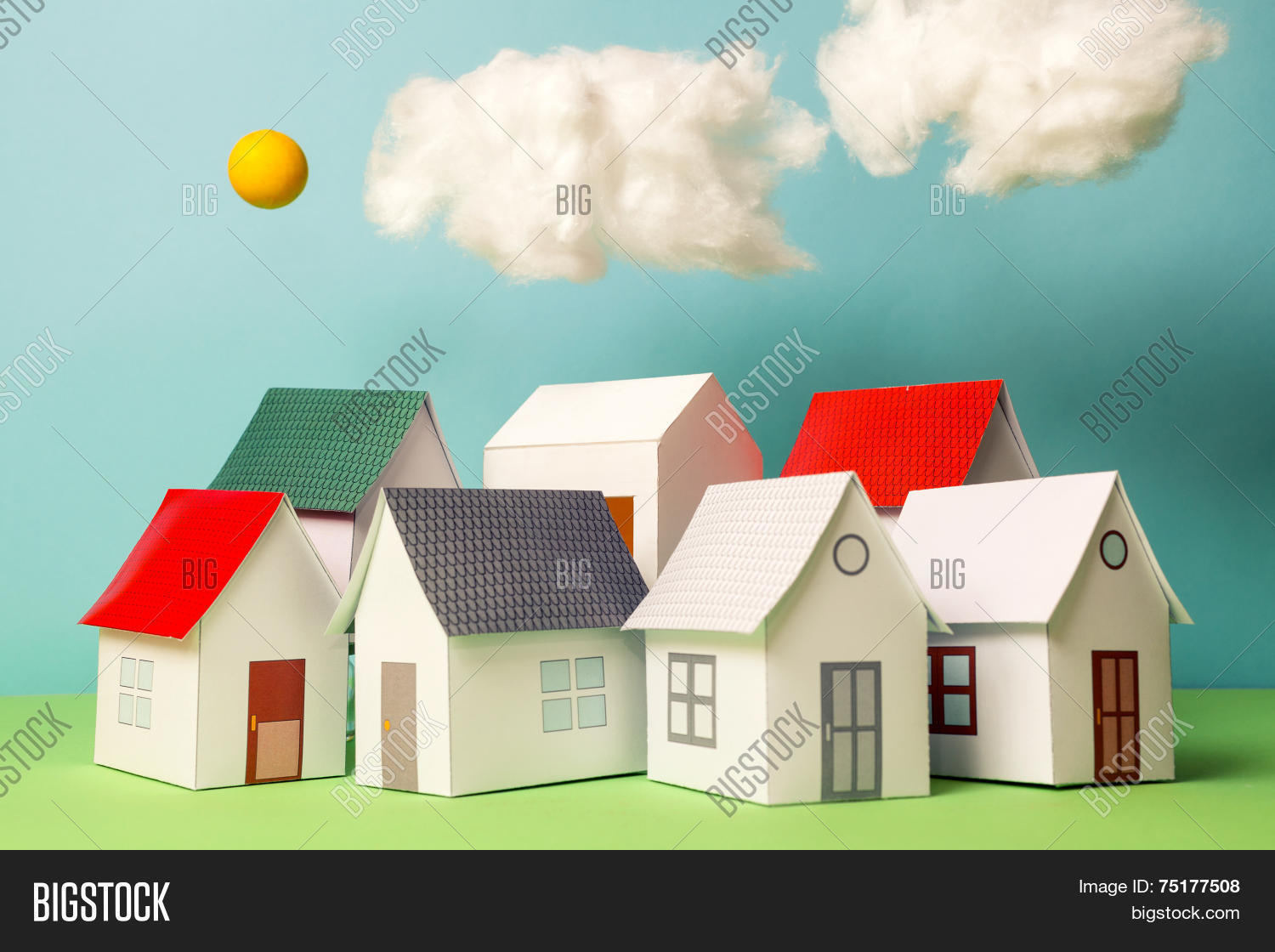 Papercraft House Image & Photo (Free Trial) | Bigstock