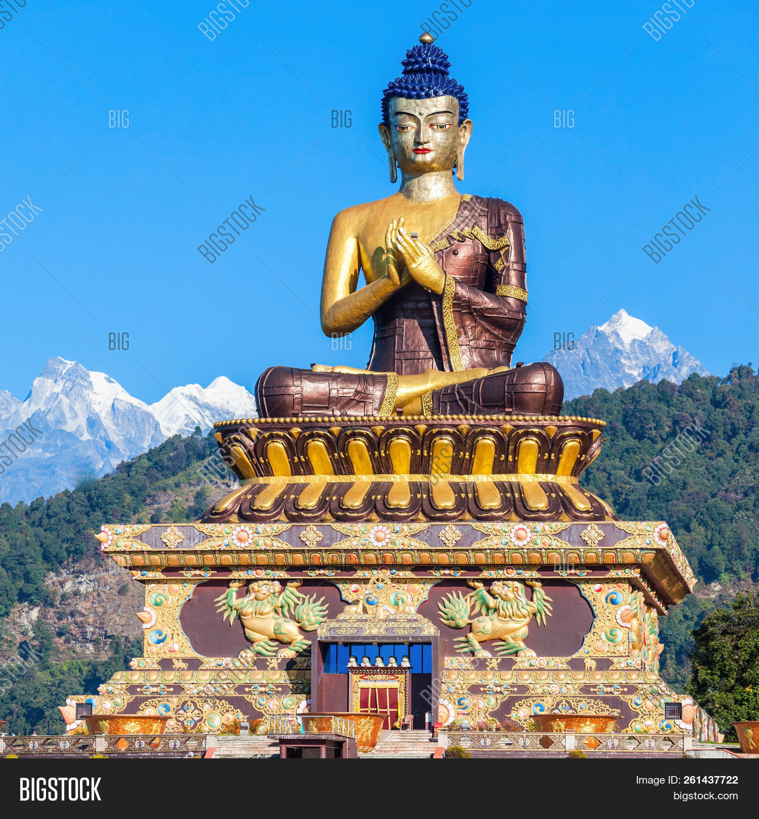 Gautama Buddha Statue Image & Photo (Free Trial) | Bigstock