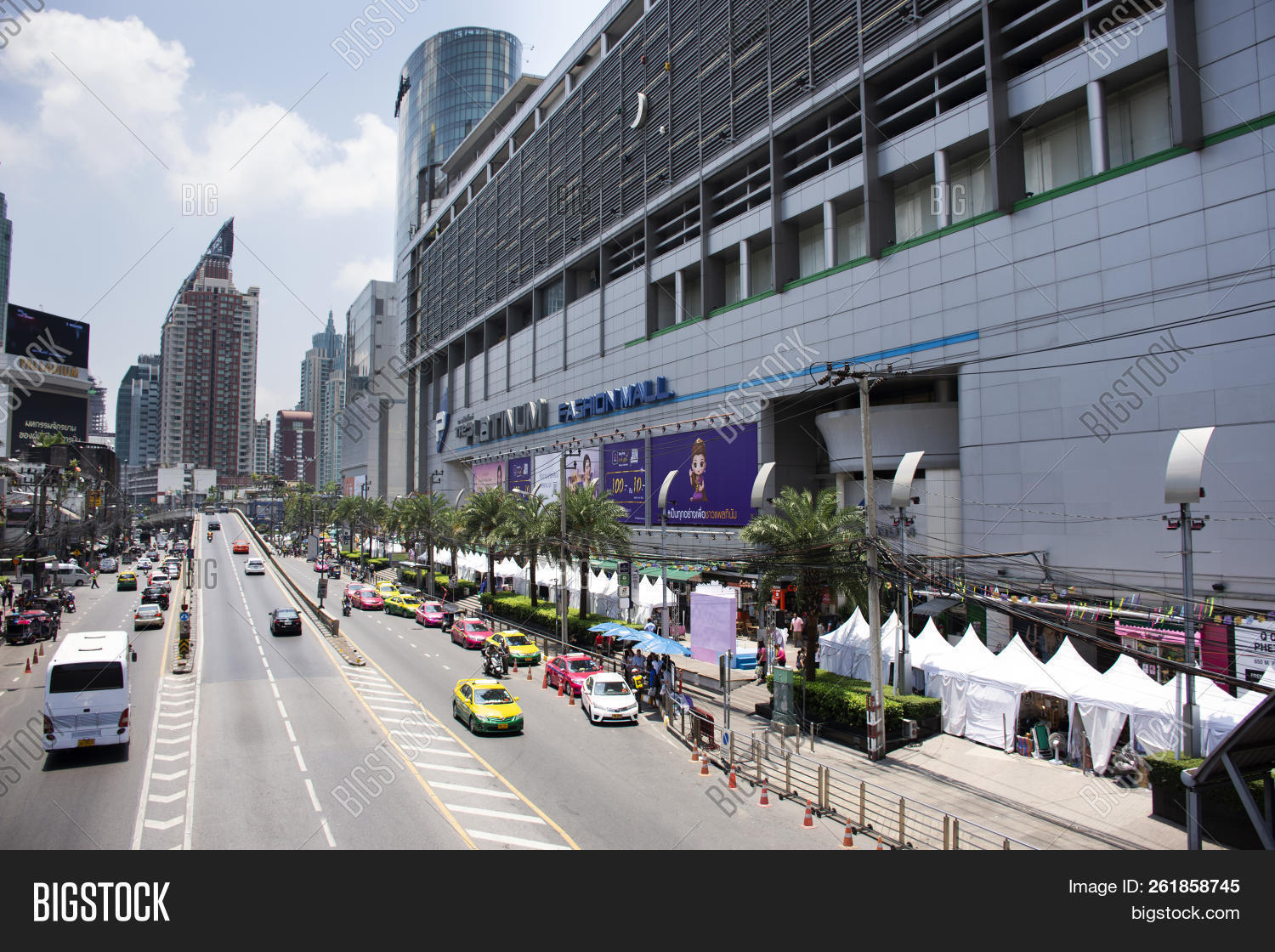 Petchburi Road Traffic Image & Photo (Free Trial) | Bigstock