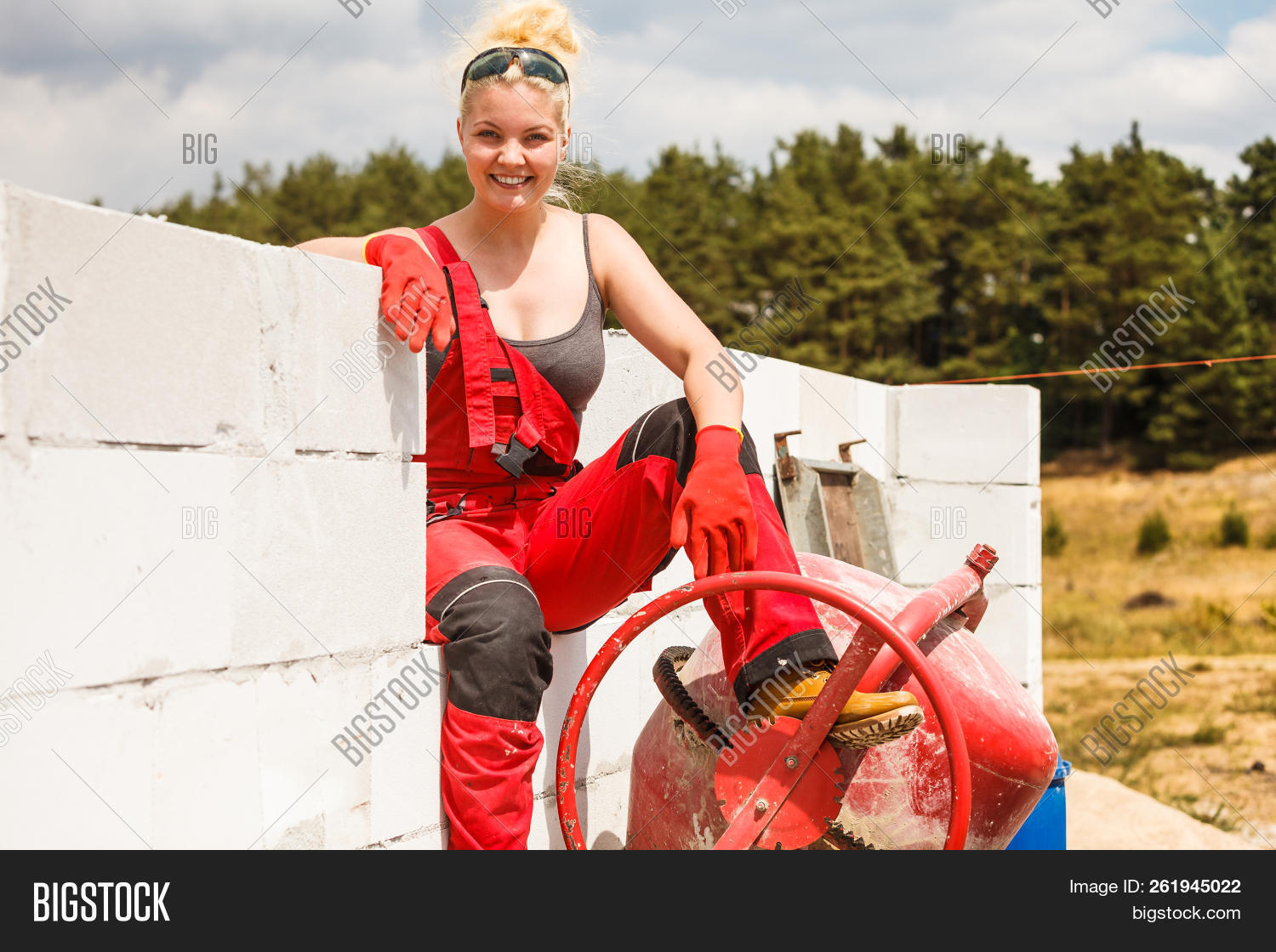 Strong Woman Worker Image & Photo (Free Trial) | Bigstock