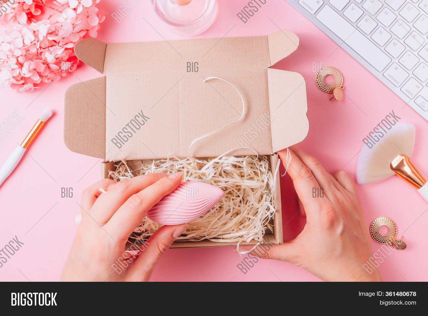 Female Pink Workplace Image & Photo (Free Trial) | Bigstock
