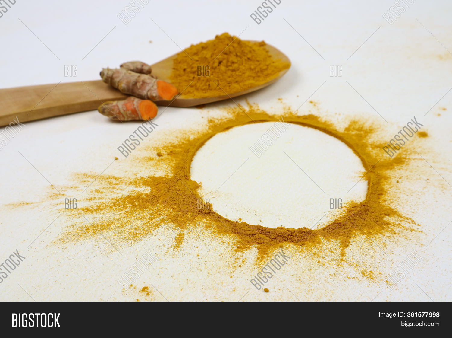 Turmeric Powder Wooden Image & Photo (Free Trial) | Bigstock
