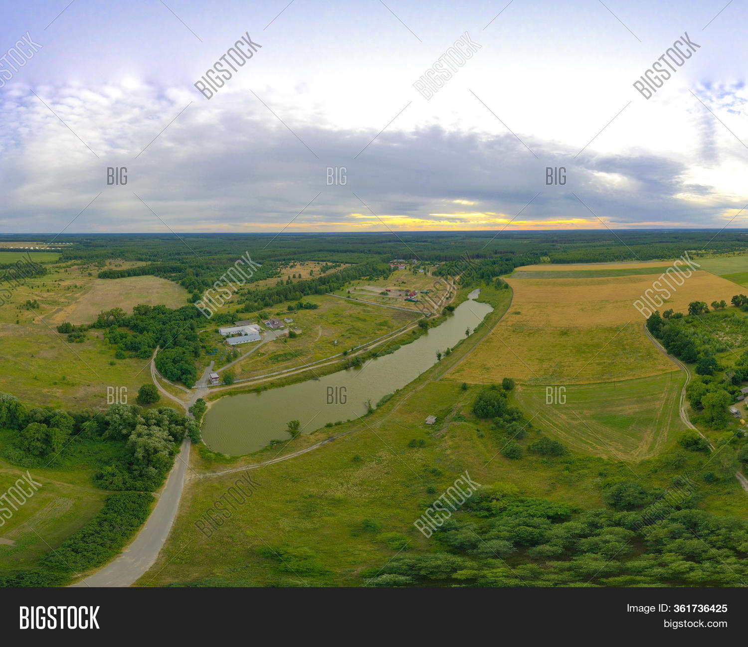 360 Degree View River