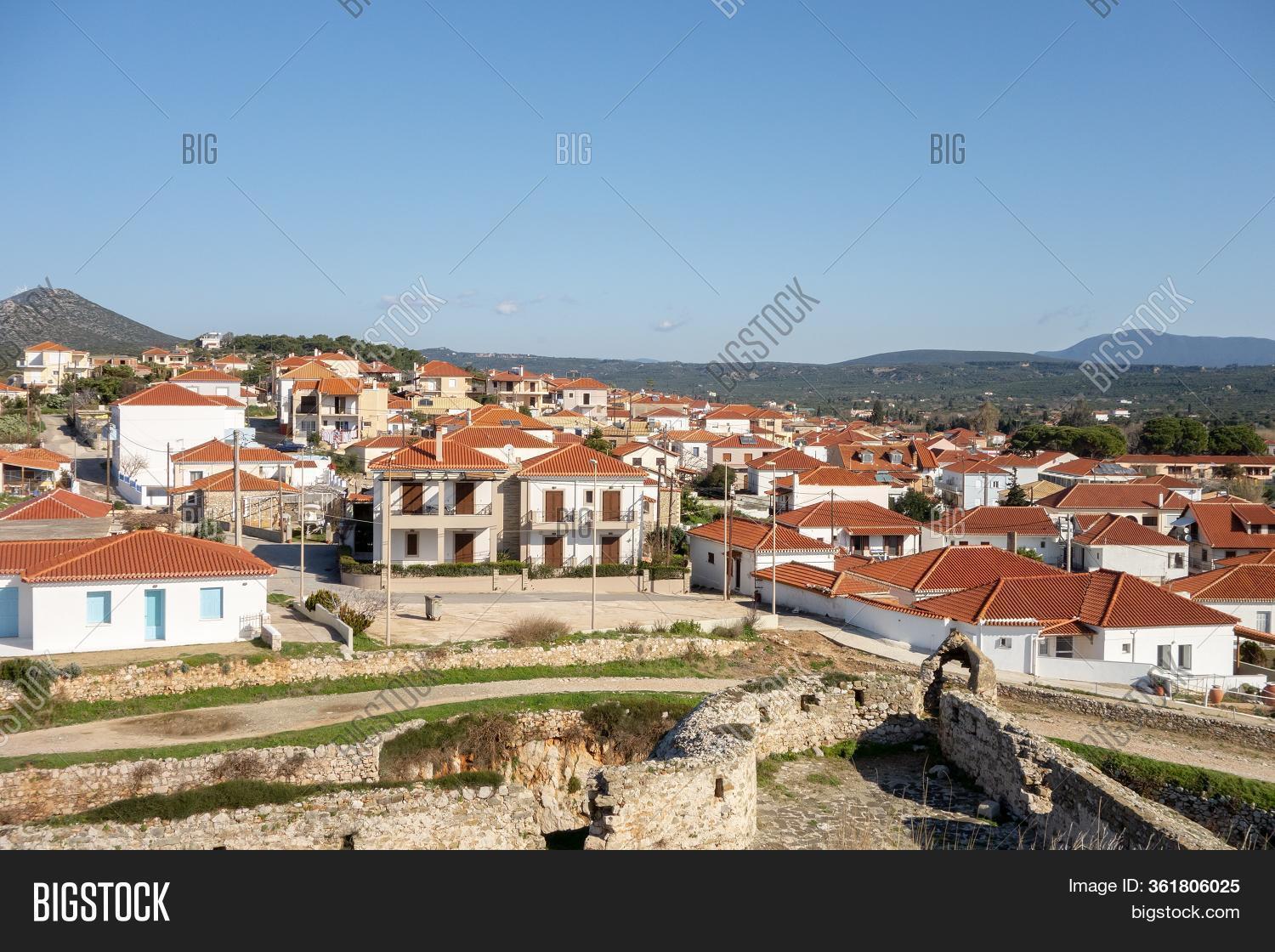 Cityscape Suburb Image & Photo (Free Trial) | Bigstock